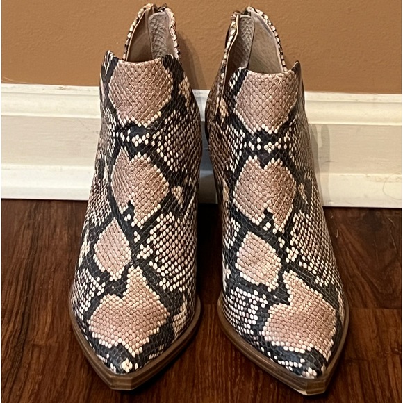 Steve Madden | Shoes | Steve Madden Snake Ankle Boots | Poshmark